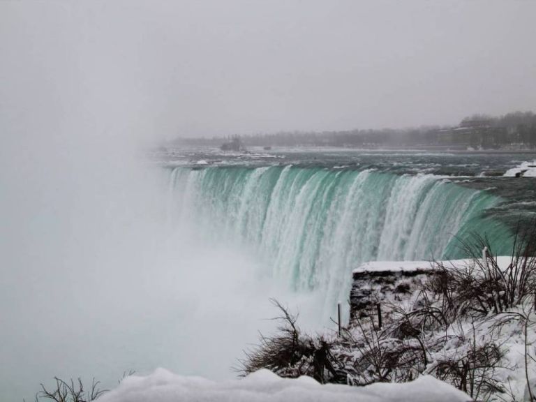 17 lugares fascinantes que ver en Quebec en invierno - La vida son dos ...