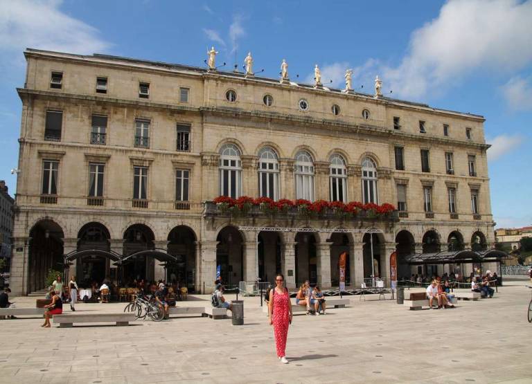 Qué ver en Bayona en un día - La vida son dos viajes